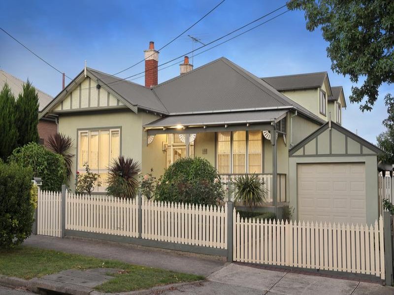 11 Linton Street, Ivanhoe, VIC 3079 - realestate.com.au