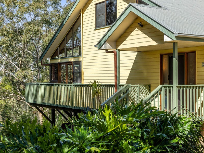 5 Timperley Drive, Highfields, Qld 4352 - Property Details