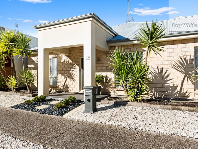 19 Mackenzie Circuit, Mawson Lakes, SA 5095 - realestate.com.au