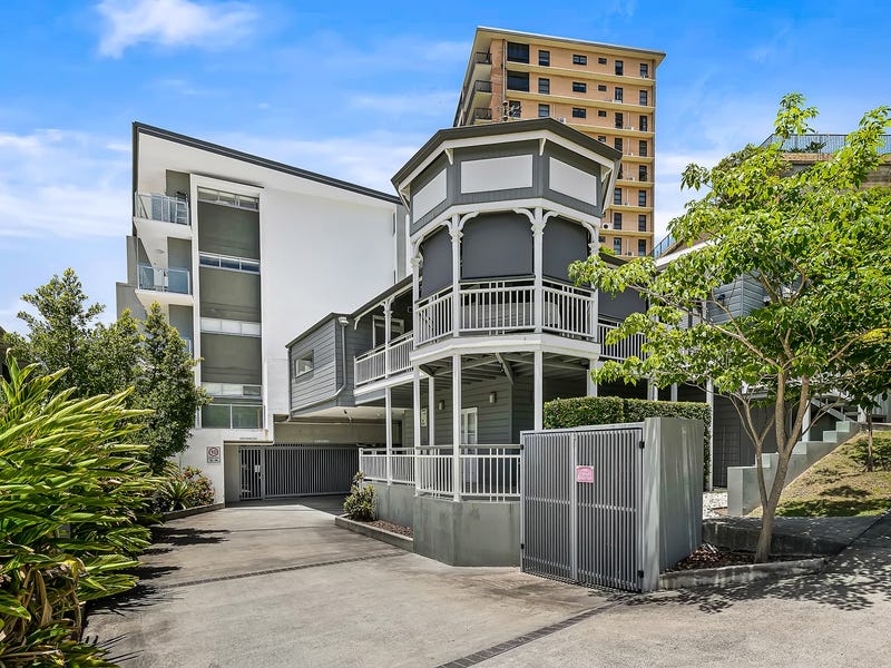 2/16 Kings Road, Taringa, Qld 4068 - Property Details