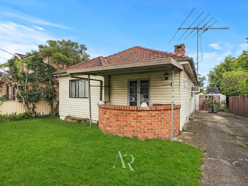 38 Waldron Road, Sefton, NSW 2162 - Property Details