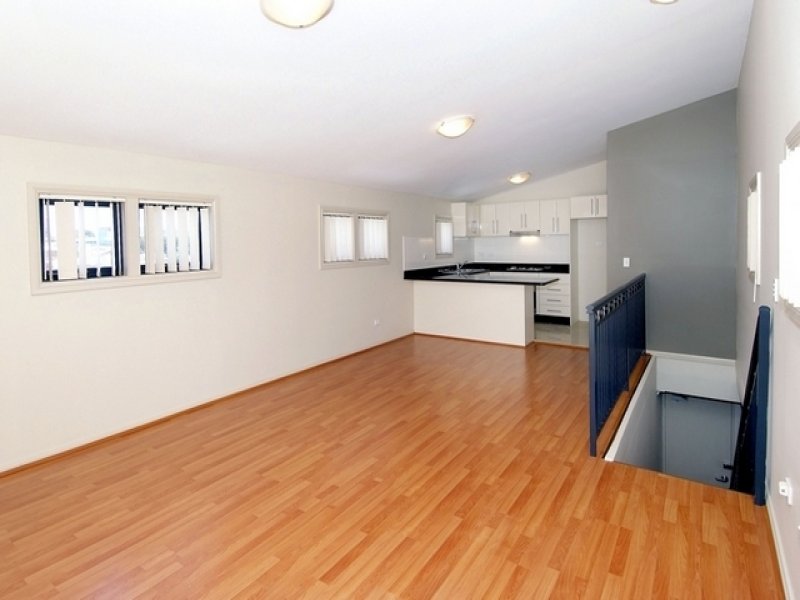 18/161 Queen Street, Beaconsfield, NSW 2015 - Property Details