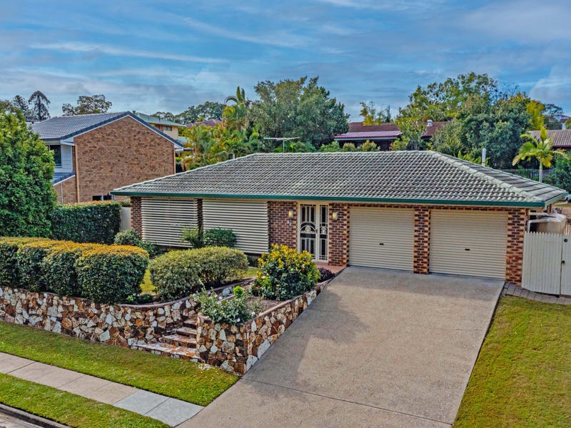 32 Kidwelly Street, Carindale, Qld 4152 - Property Details