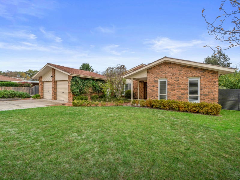 17 Mault Place, Monash, ACT 2904 - Property Details