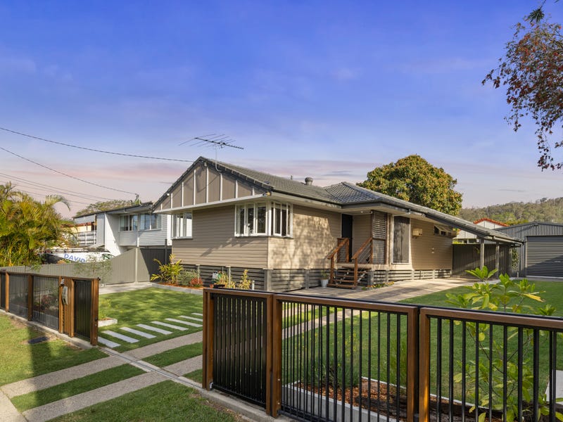 14 Coachwood Street, Keperra, Qld 4054 - Property Details