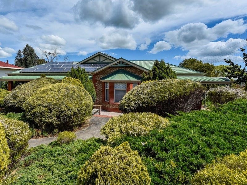 11 Grosser Street, Millicent, SA 5280 - Property Details