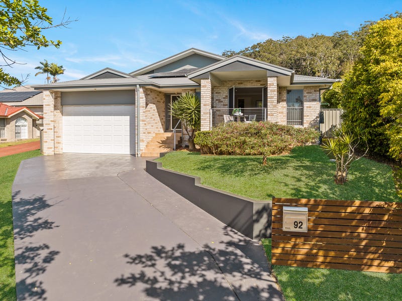 92 Coolawin Circle, Narara, NSW 2250 - Property Details