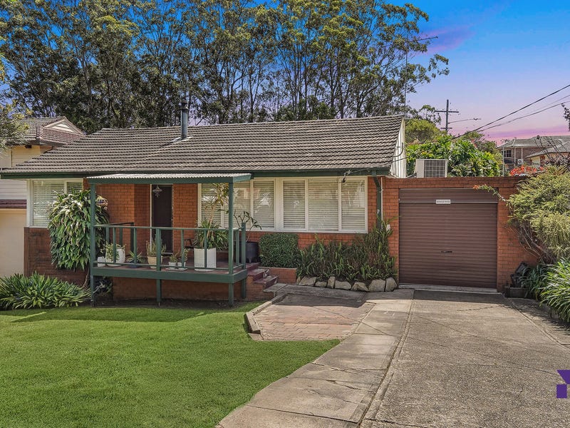 Real Estate & Property for Sale in 29B Oak Dr, Georges Hall, NSW 2198 ...