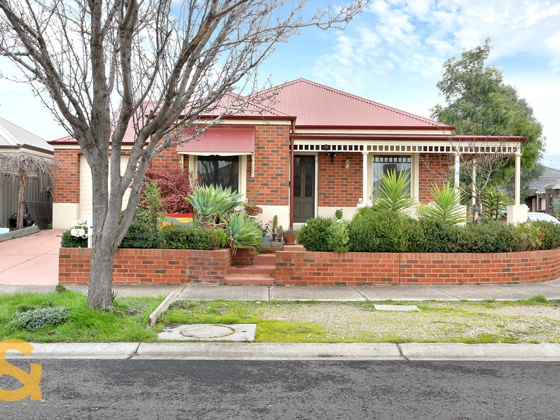 2 Treasury Place, Craigieburn, VIC 3064 - realestate.com.au
