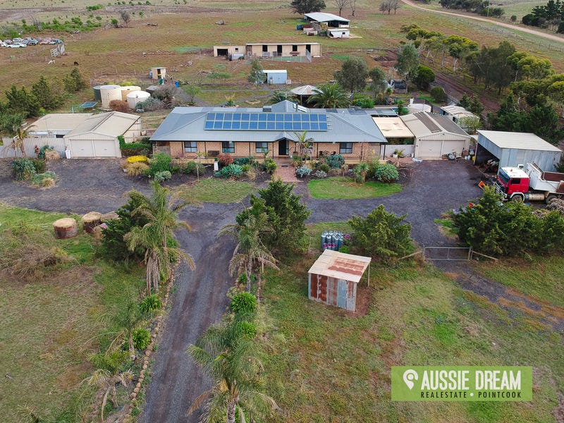 740-754 Troups Road S, Mount Cottrell, VIC 3024 - realestate.com.au