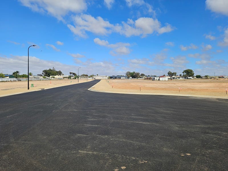 Real Estate & Property for Sale in Wallaroo, SA 5556 (+1 location) Pg ...