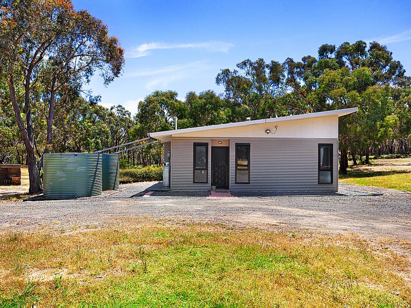 28 Arnolds Road, Dereel, Vic 3352 - Property Details