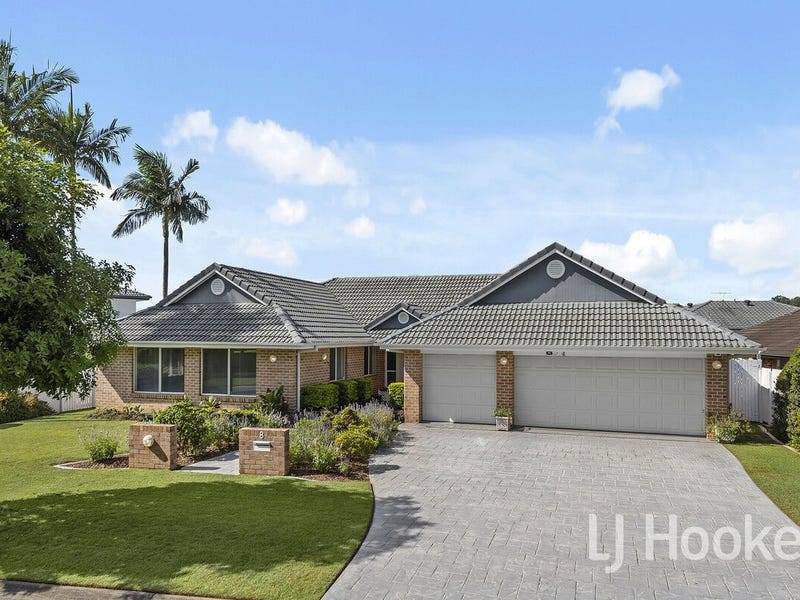 8 Hatherton Crescent, Carindale, Qld 4152 - Property Details