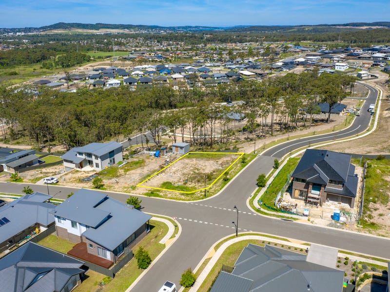 33 Preston Place, Cameron Park, NSW 2285