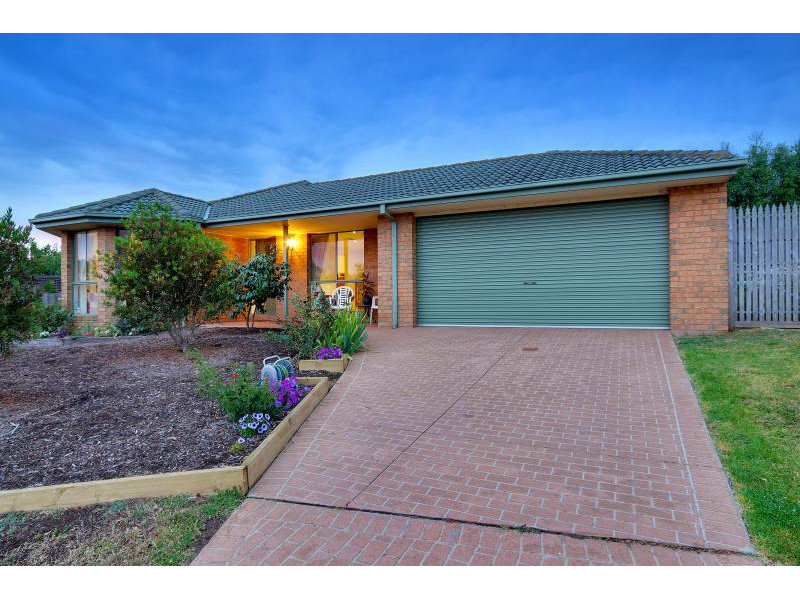 12 Colebrook Court, Mornington, Vic 3931 - Property Details