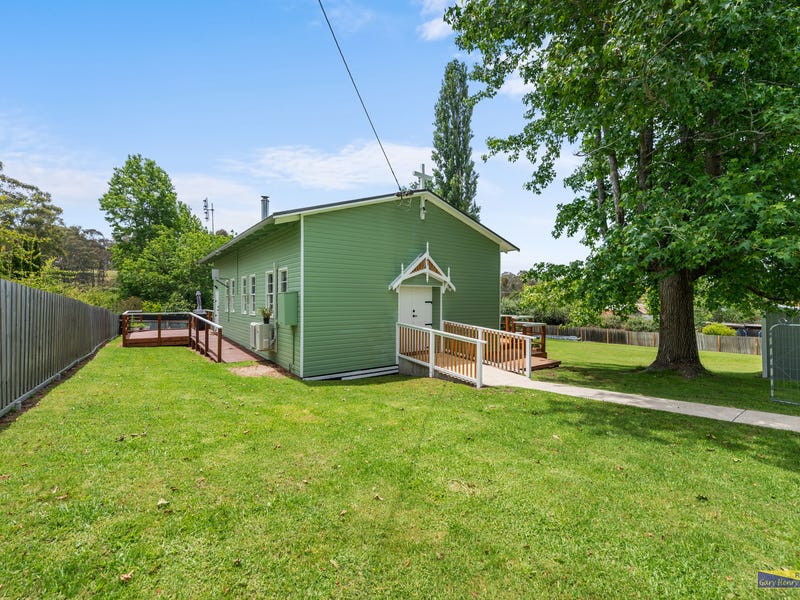 11 Hall Road, Nowa Nowa, VIC 3887 - realestate.com.au