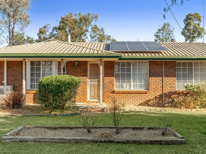 11 Gore Street, Cambooya, Qld 4358 - Property Details