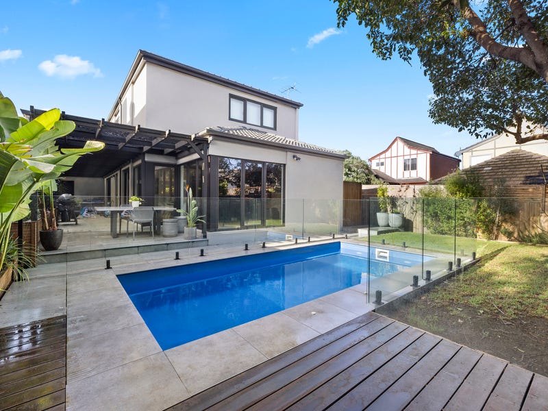 3 Park View Drive, Carnegie, Vic 3163 - Property Details