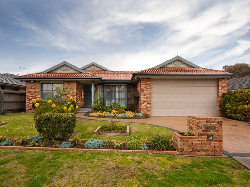 45 Gilmore Cres, Lynbrook, VIC 3975 - realestate.com.au