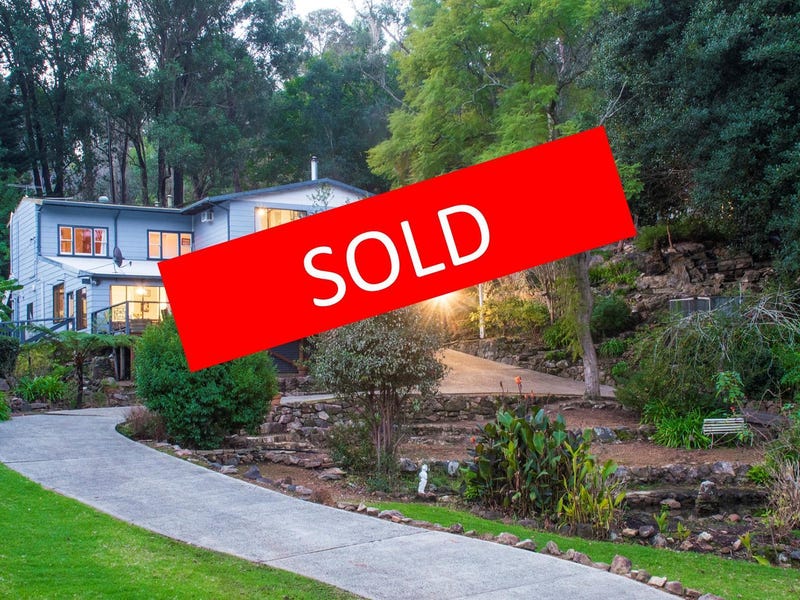 180 Croyden Road, Roleystone, WA 6111 - Property Details