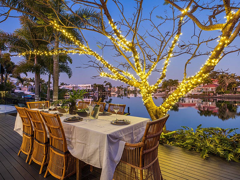 Sold Property Prices & Auction Results in Noosa Waters, QLD 4566 (+5 ...