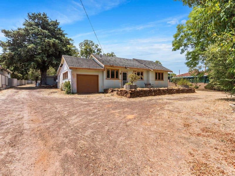 15 Hovea Crescent, Walliston, WA 6076 - Property Details