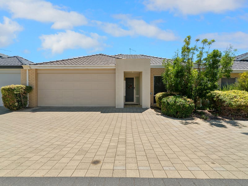 4/7 Leslie Street, Cannington, WA 6107 - Property Details