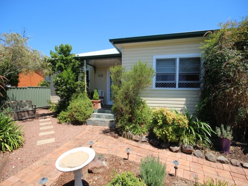 93 Edinburgh Drive, Taree, NSW 2430 - realestate.com.au