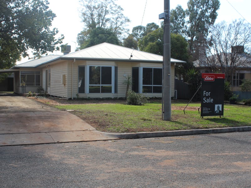 15 Alexander Street, Robinvale, Vic 3549 - Property Details