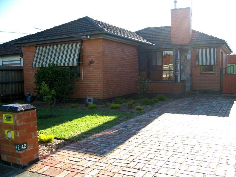 42 Stanger Street, Yarraville, Vic 3013 - Property Details