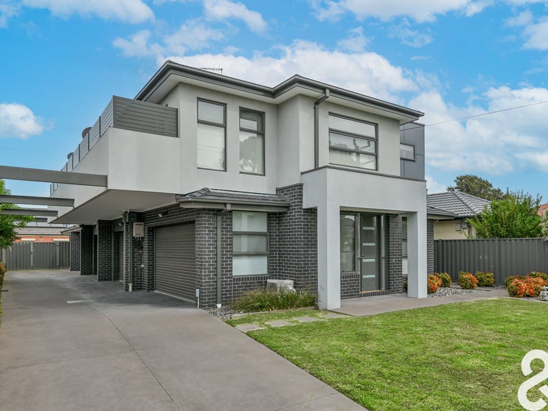 2/105 Middle Street, Hadfield, Vic 3046 - Property Details