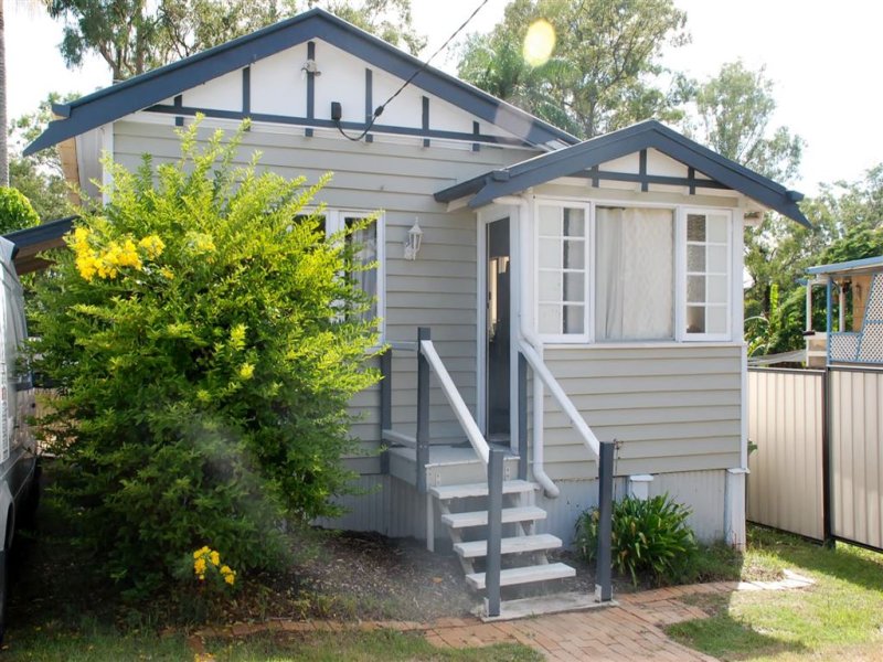 8 Addison Rd, Camira, Qld 4300 - Property Details