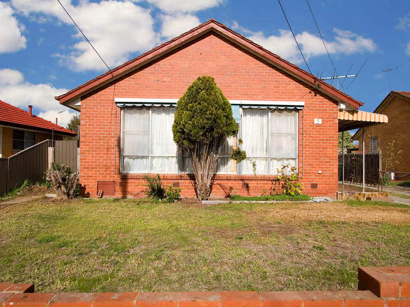 5 Hilgay Street, Coolaroo, Vic 3048 - Property Details