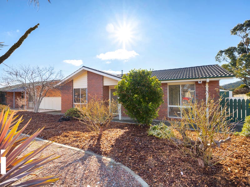 24 Ironbark Crescent, Banks, ACT 2906 - Property Details