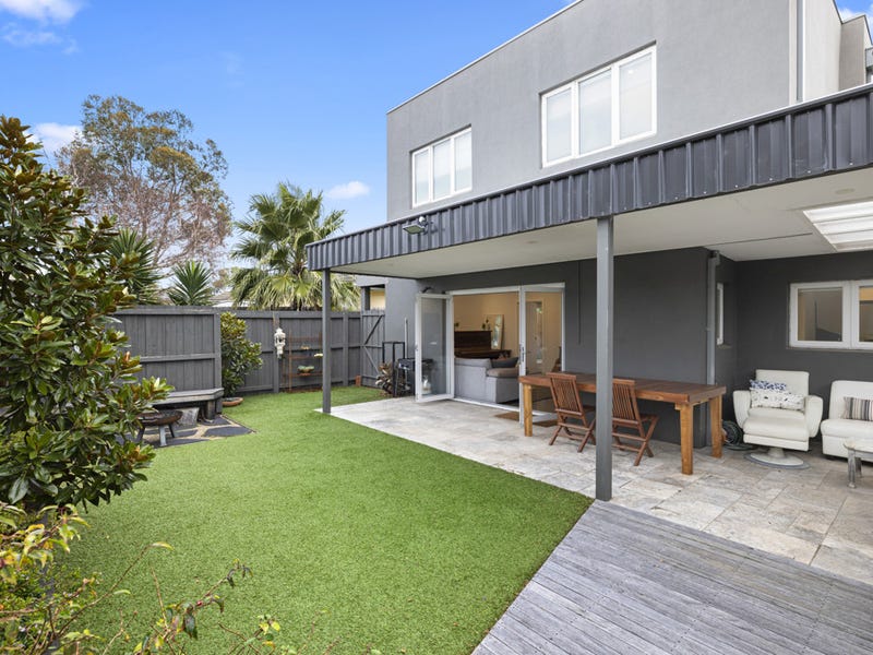 3/29 Plummer Road, Mentone, Vic 3194 - Property Details