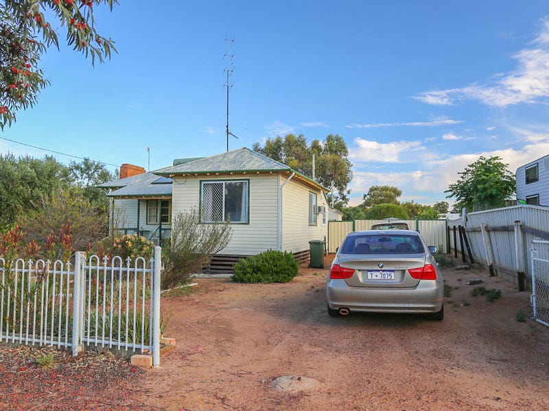 7 High Street, Goomalling, WA 6460 - realestate.com.au