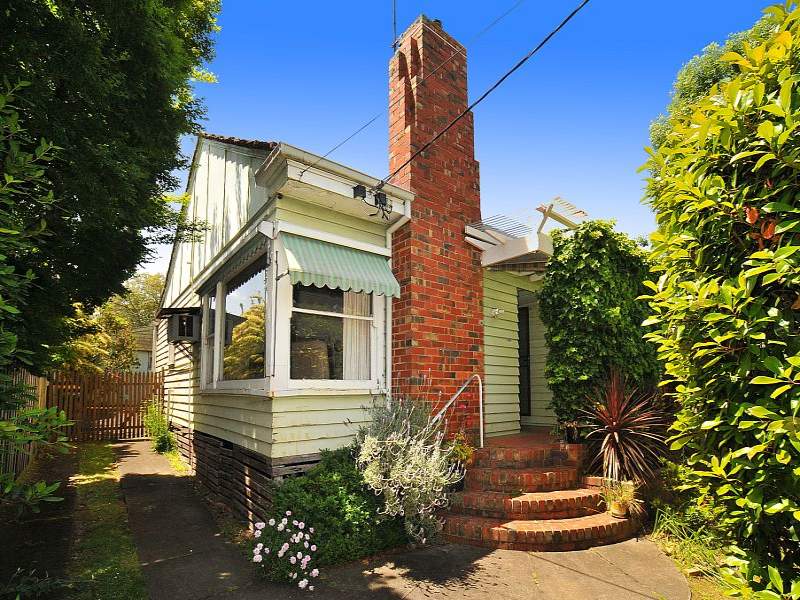 15 Alexander Street, Mitcham, Vic 3132 - Property Details