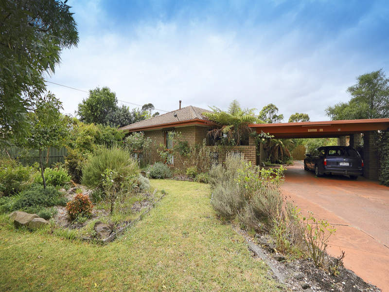 44 James Street, Pakenham, Vic 3810 - Property Details