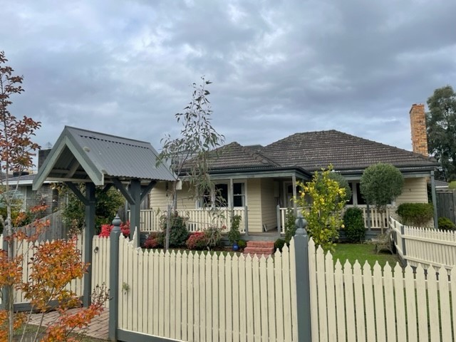 15 Trawalla Road, Croydon, Vic 3136 - Property Details