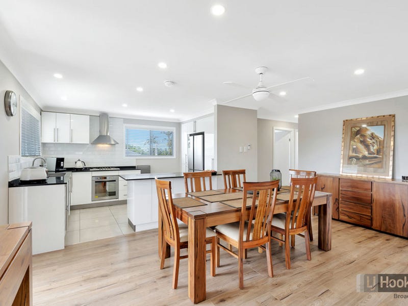 330 Government Road, Labrador, Qld 4215 - Property Details