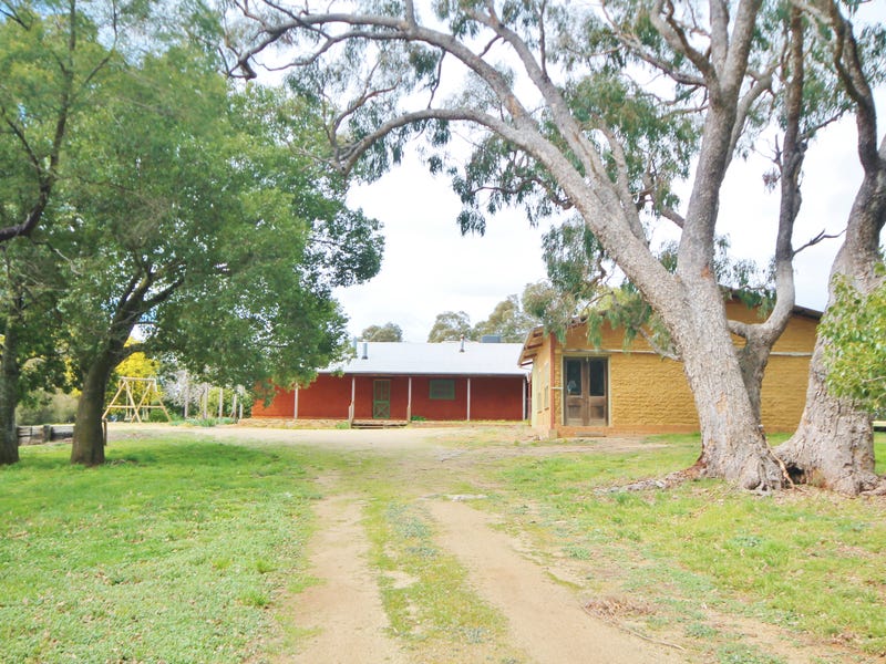 4 Caroona Road WOMBAT via, Young, NSW 2594 - Property Details