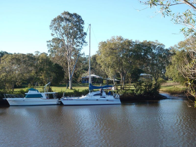 373 Beachmere Road, Beachmere, QLD 4510 - realestate.com.au