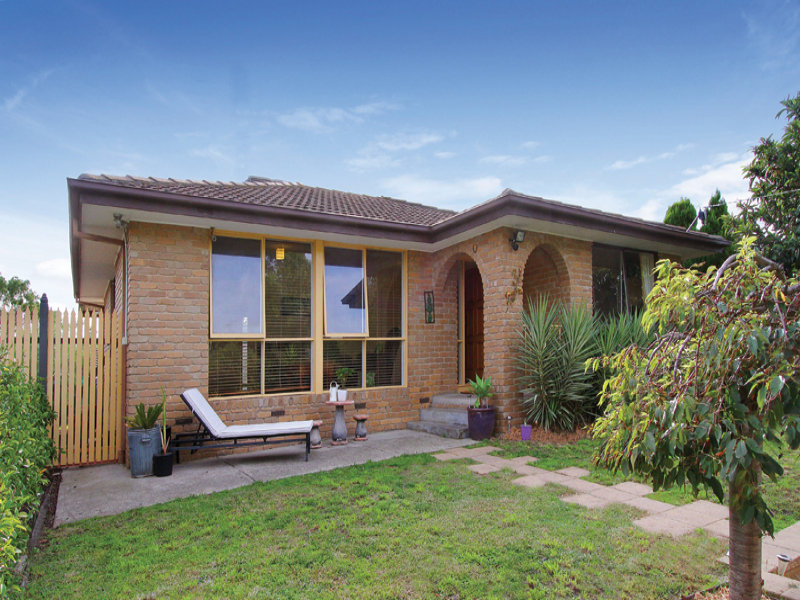 15 Broad Street, Westmeadows, VIC 3049 - realestate.com.au