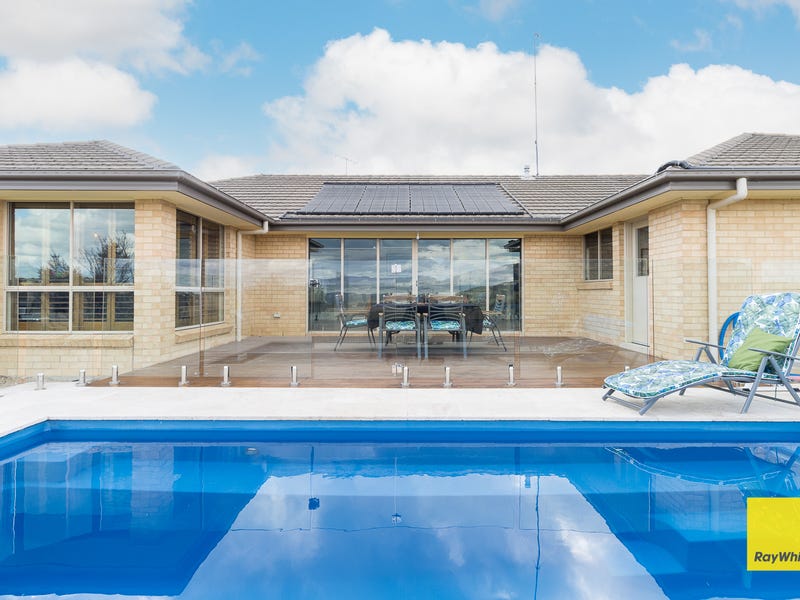 20 Simms Drive, Bungendore, NSW 2621 - Property Details