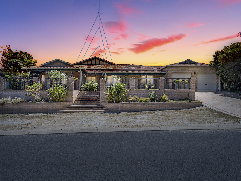 22 Slee Place, Withers, WA 6230 - realestate.com.au