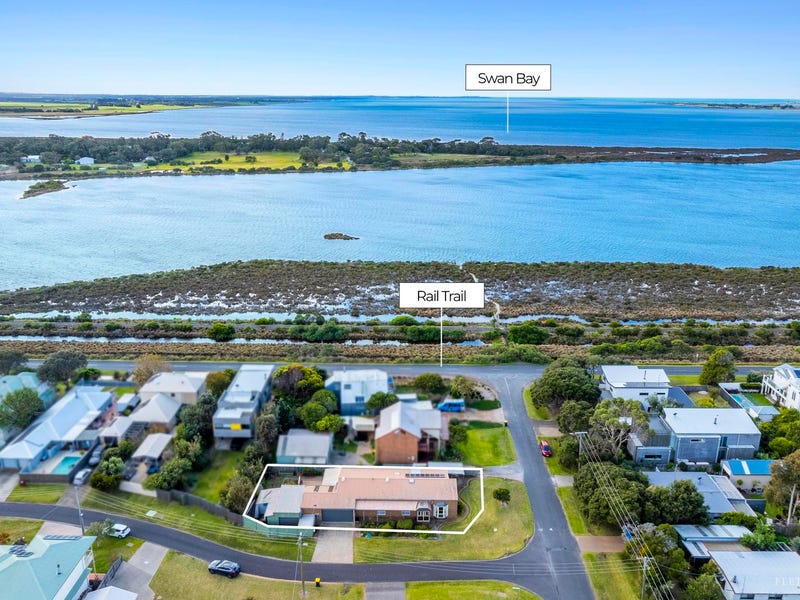33 Ward Road, Queenscliff, Vic 3225 - Property Details