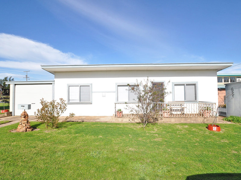 7 George Street, Junee, NSW 2663 - Property Details