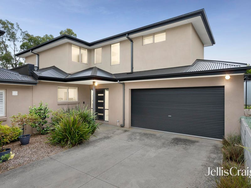 5 Duloc Close, Mooroolbark, Vic 3138 - Property Details