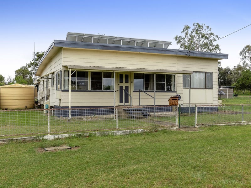 15 Peranga Evergreen Road, Peranga, Qld 4352 - Property Details