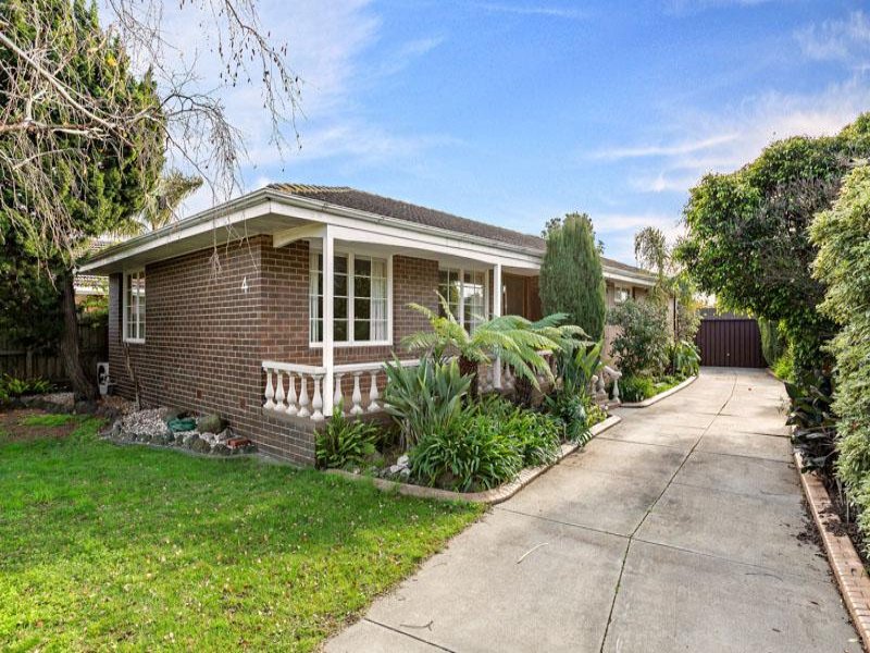 4 Robin Street, Altona, Vic 3018 - Property Details